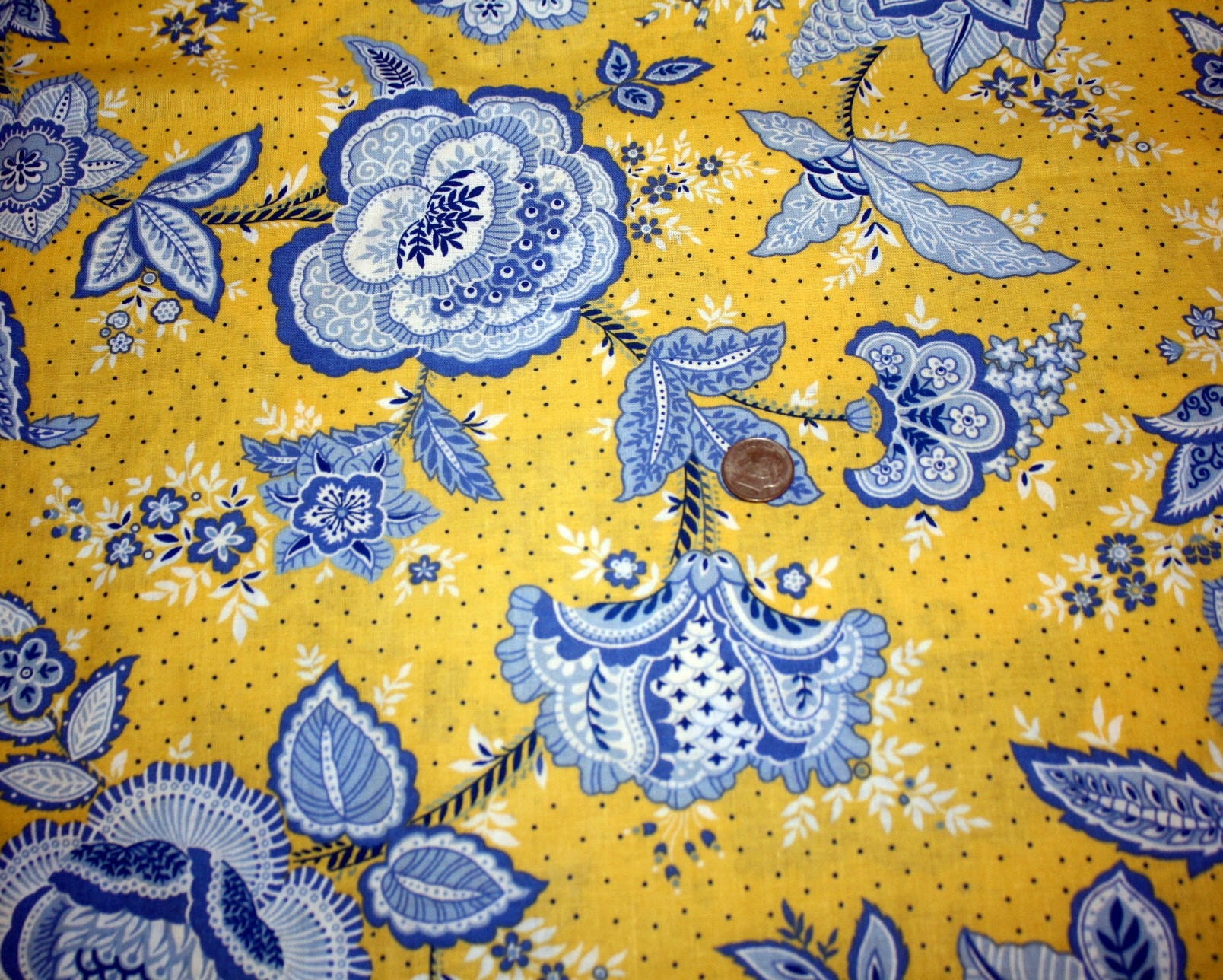 BLUE AND YELLOW COTTON FABRIC RETRO FLORAL MORE by janelizabeths BLUE AND YELLOW COTTON FABRIC RETRO FLORAL MORE by janelizabeths