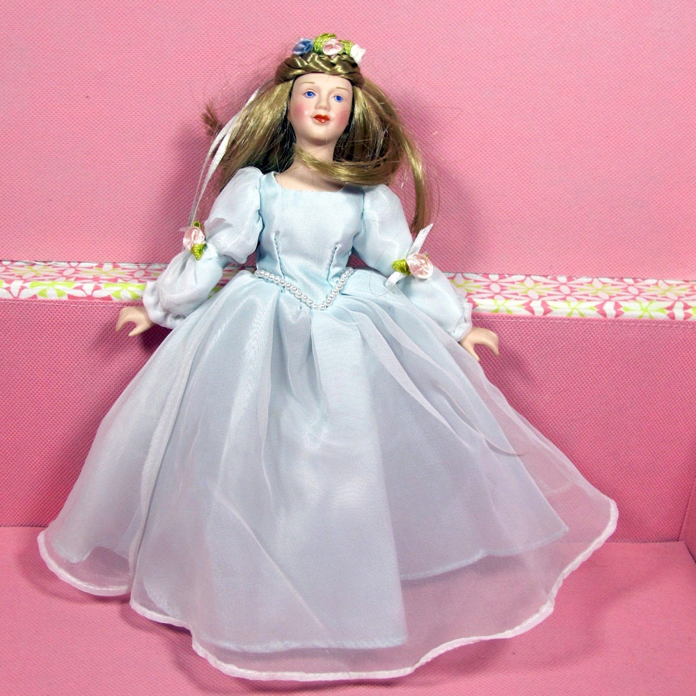Items Similar To Big Sale Avon Collectible Porcelain Fairytale Doll items-similar-to-big-sale-avon-collectible-porcelain-fairytale-doll