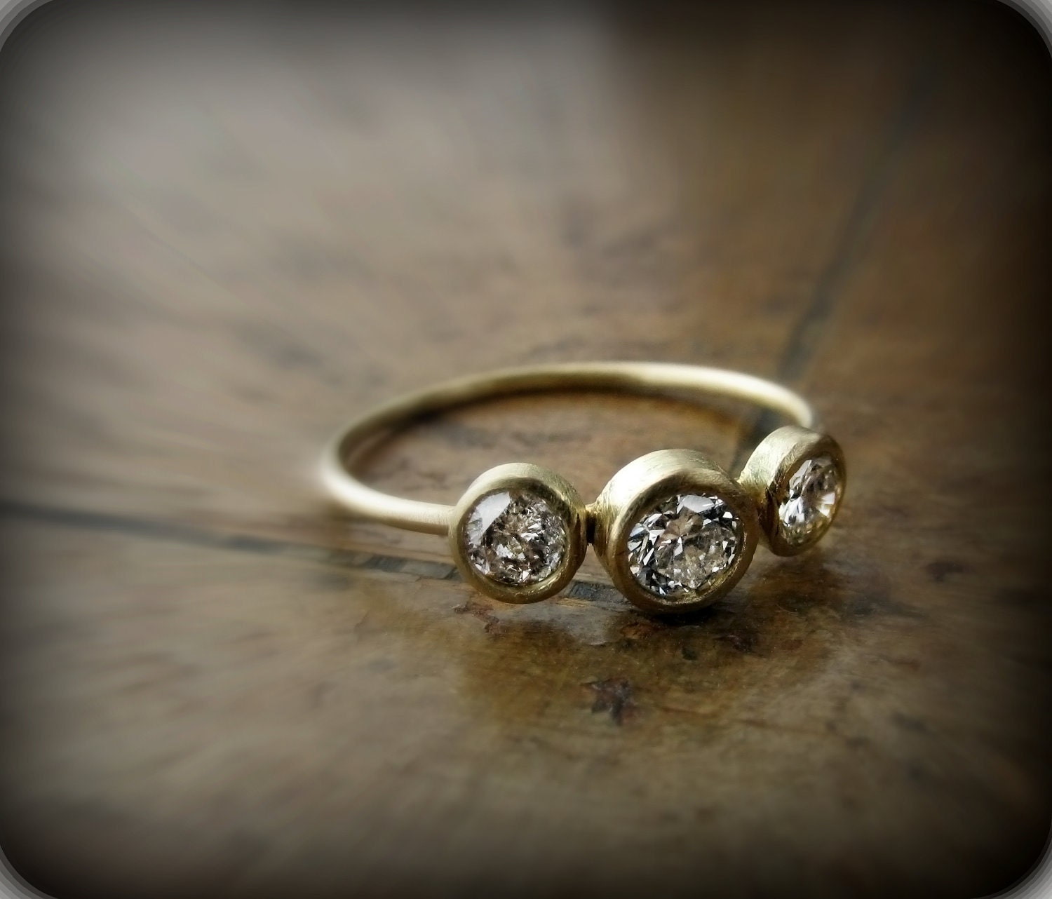 Diamond ring recycled 18K gold ring with 3 bezel set