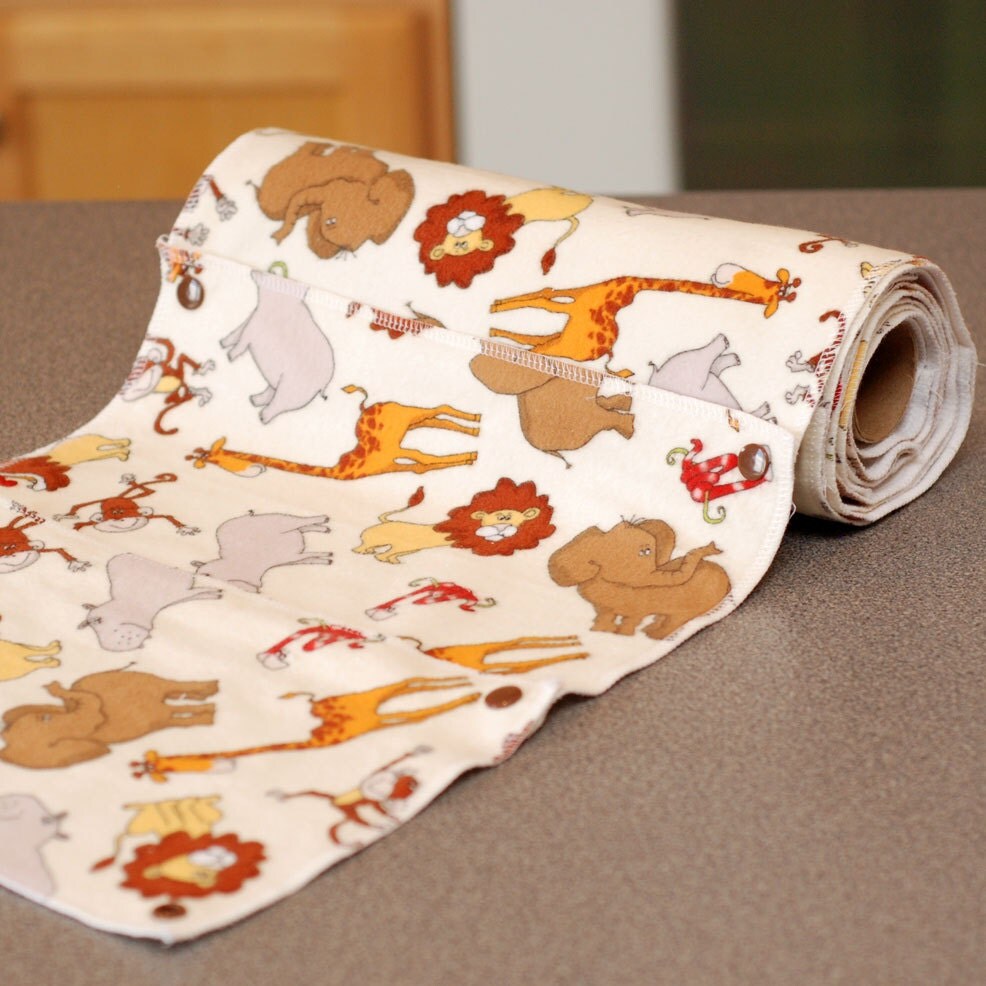 Reusable Eco Friendly Snapping Paper Towel Set It's a by mamamade