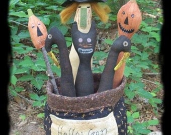 Primitive Harriet Rabbit by Rabbithollowprims on Etsy