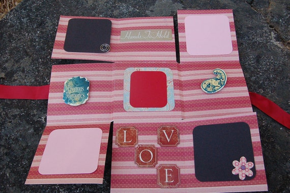 Folding Mini Scrapbook