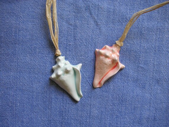 Miniature Ceramic Conch Shells mosaic ornaments