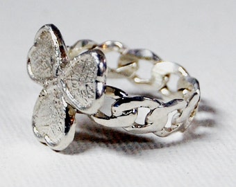 Lucky charm ring | Etsy