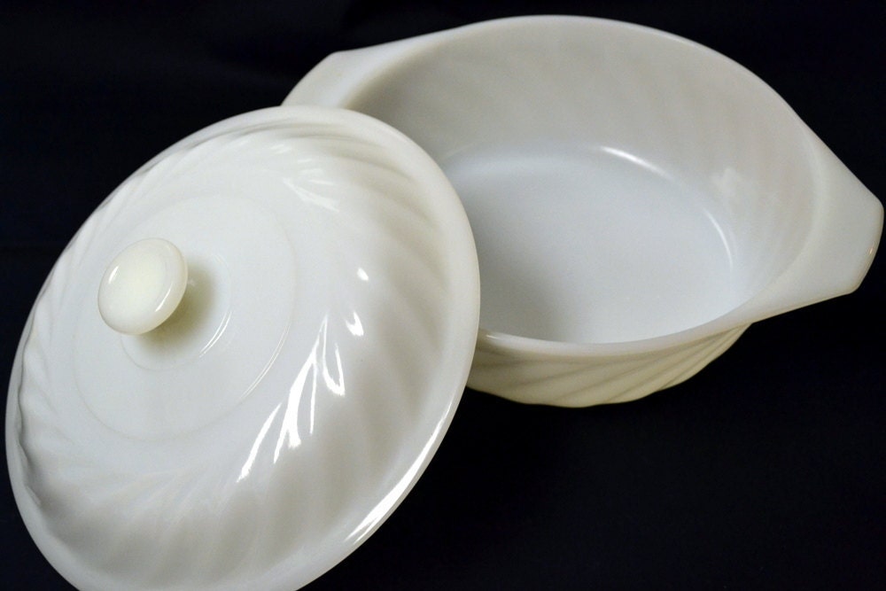 Vintage Fire King Casserole Dish Milk Glass Swirl Pattern – Haute Juice