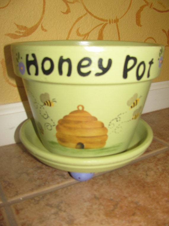 Flower Pot Honey Bee