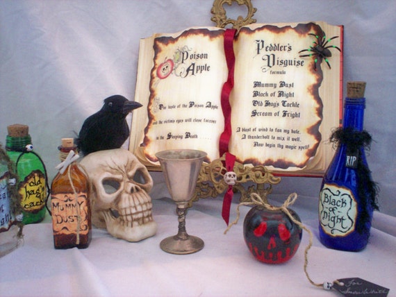 Evil Queen wicked potion poison apple SPELL altered BOOK prop