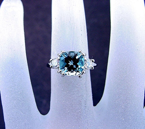 Aquamarine Cushion cut 7x7mm 1.48 Carat set in by mastergoldcraft