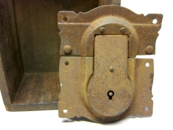 Antique Steam Trunk Hardware Rustic Rusty Latch
