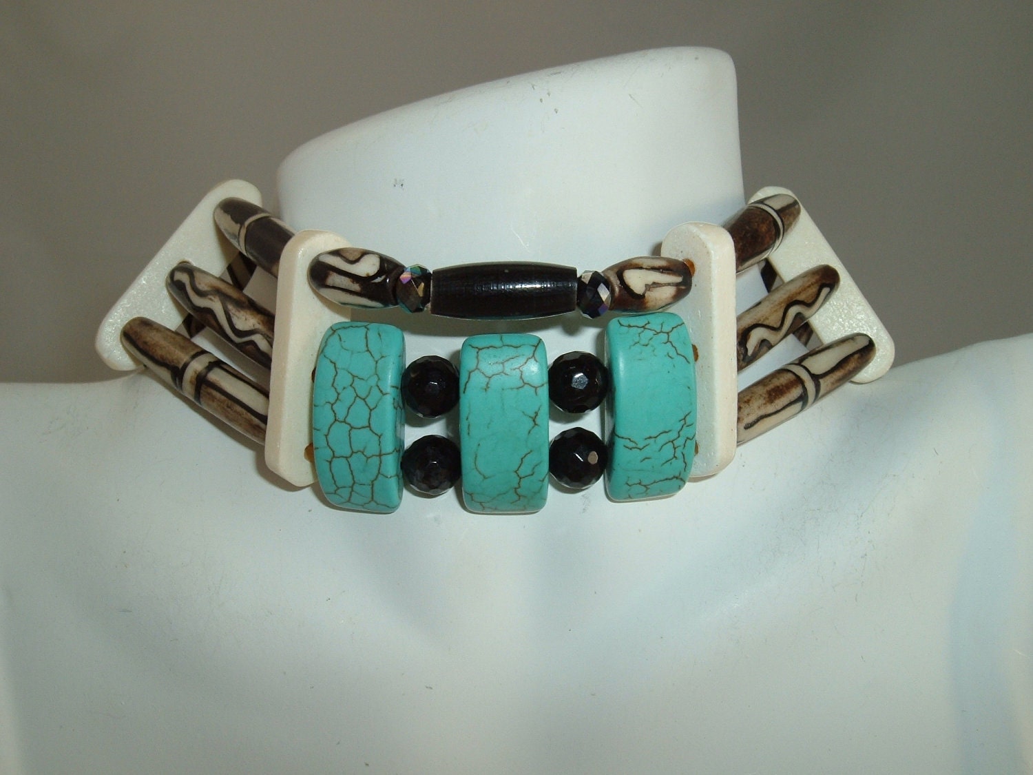 Native American Choker With Bone Turquoise And Black Onyx native-american-choker-with-bone-turquoise-and-black-onyx