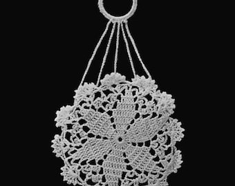 Basic Renaissance Snood Crochet Pattern by patternsalacarte