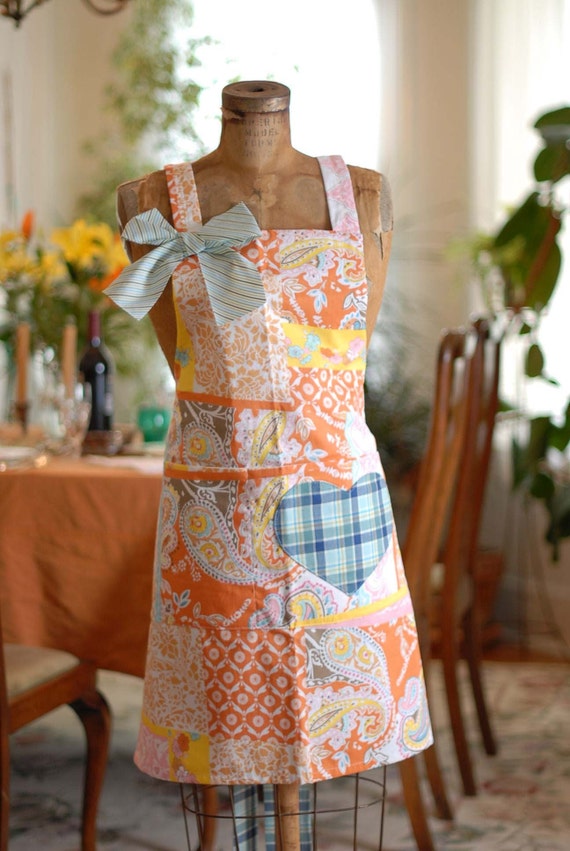 Over-the-shoulder Apron