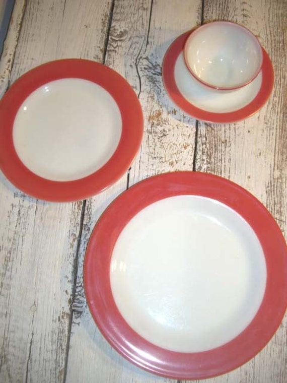 PINK flamingo PYREX dinnerware set with 8 cups saucers lunch