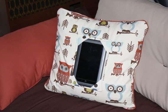 EReader NOOK PILLOW for your Comfort You DESIGN