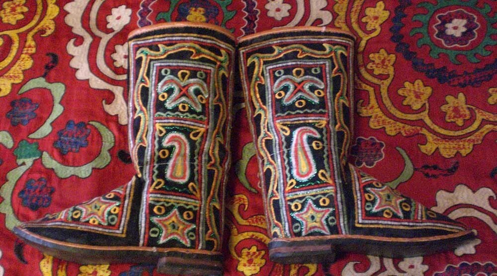 Inuit Embroidery on Pinterest | Inuit Art, Felt Embroidery and Embroidery