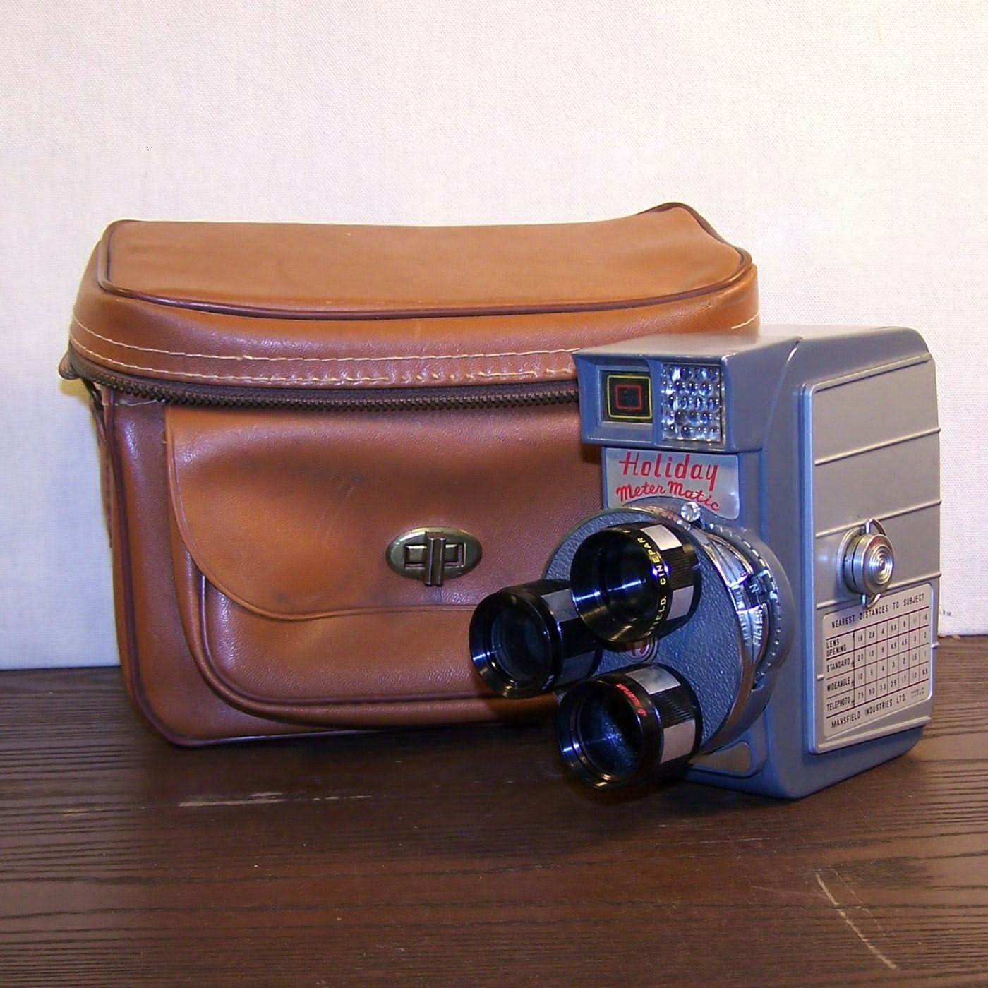 Vintage Mansfield Holiday Meter Matic 8mm Camera