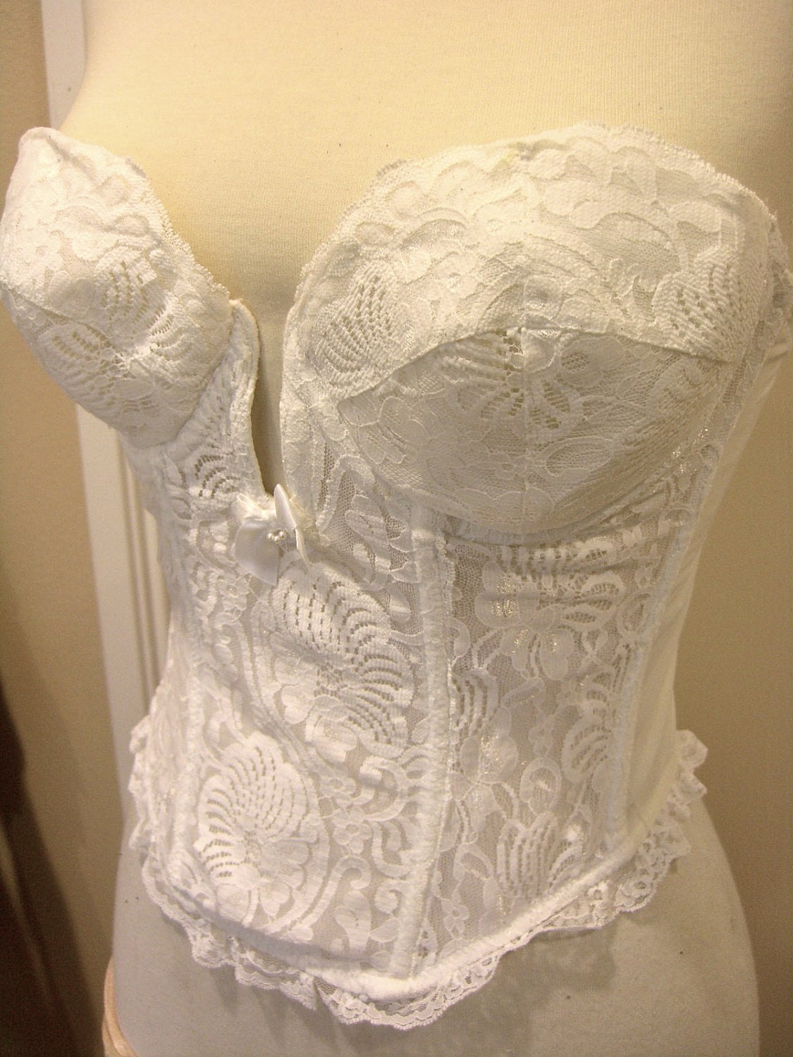 Jezebel Lace Corset Bustier Vintage White Lace 34 C