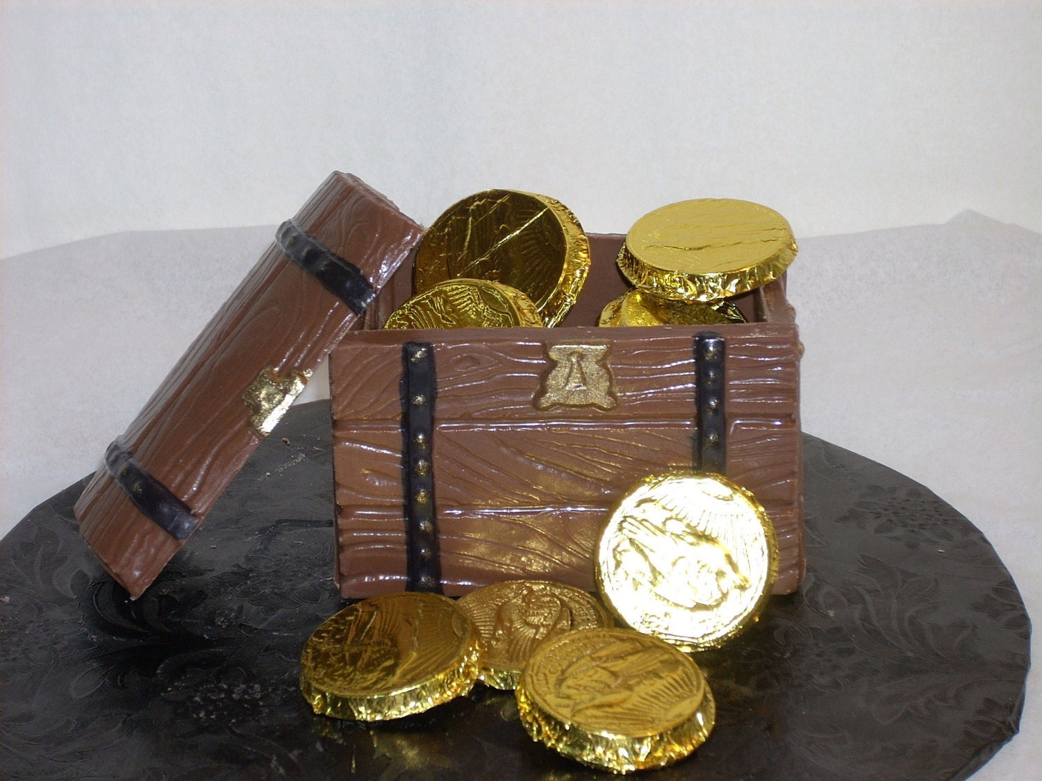 5 Chocolate Pirate's Treasure Chests