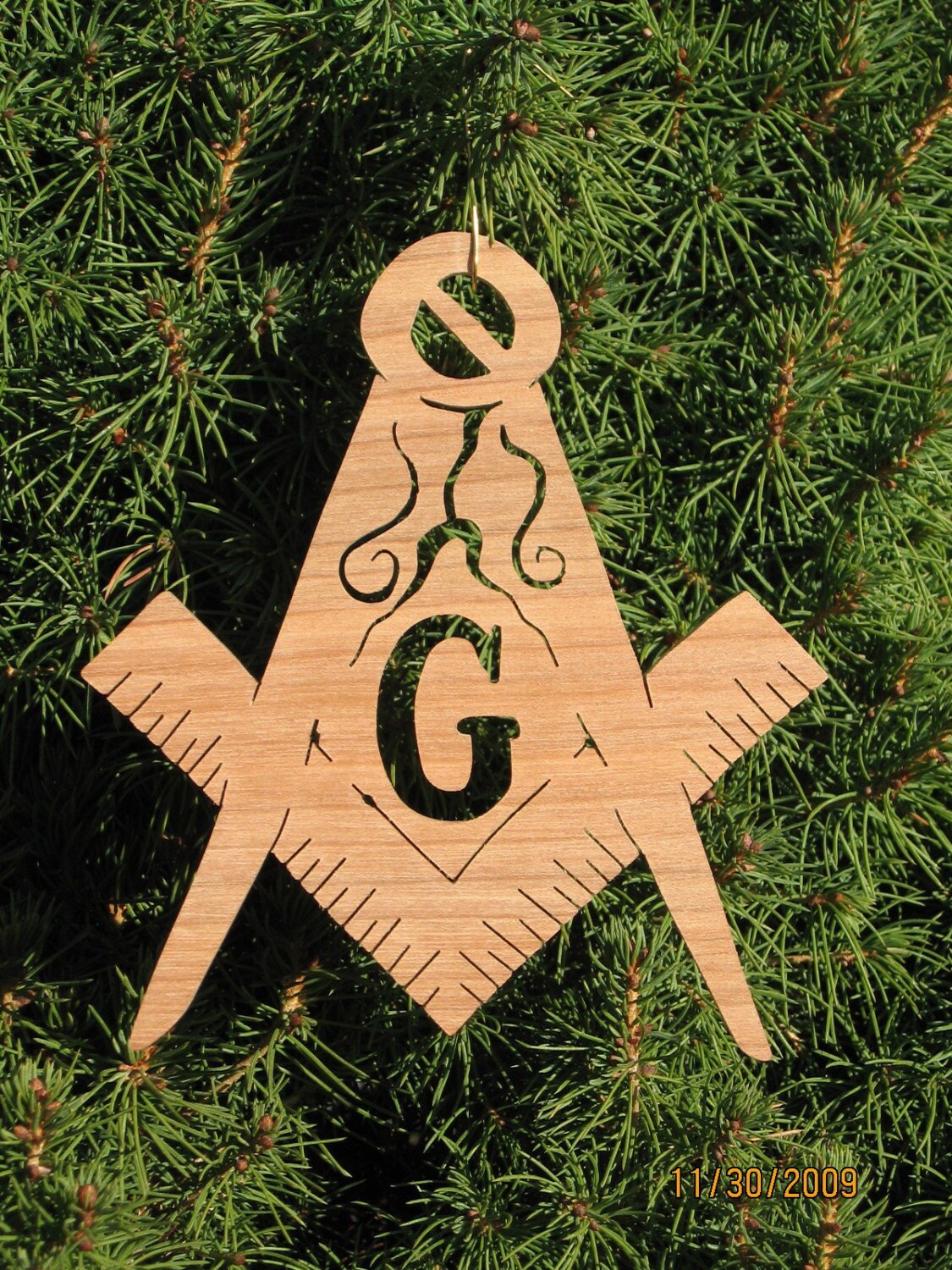 Masonic Square and Compass Ornament