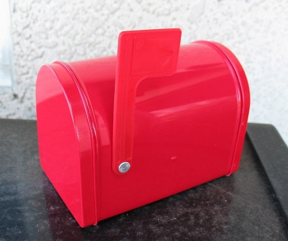 1 Mini Mail Box Red Metal Ready To Decorate for