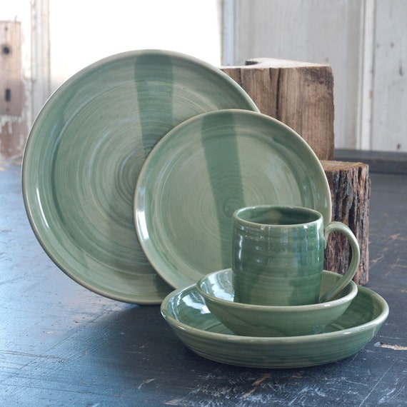 Items similar to Spring Green 5-piece Dinnerware Set on Etsy