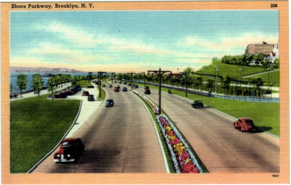 When the United States interstate highway system was built in the 1950 ...