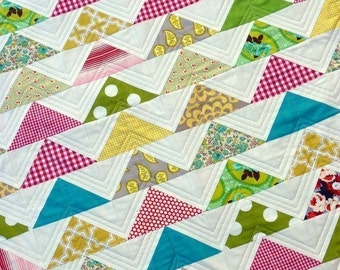 Retro Half Square Triangle HST Quilt Pattern pdf file