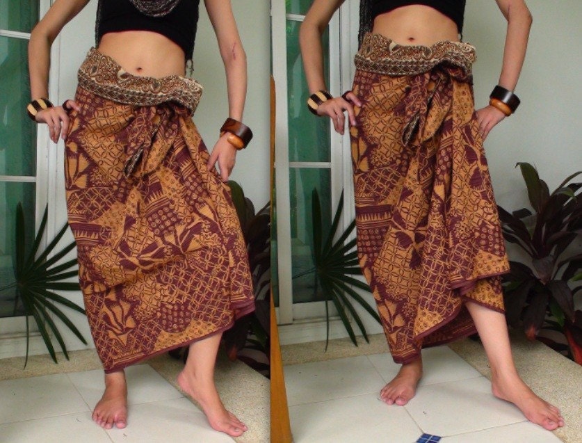 THAI TRADITIONAL HAND WOVEN COTTON SARONG