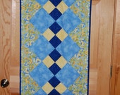 Items similar to Antiquarian Double Four Patch Table Runner on Etsy