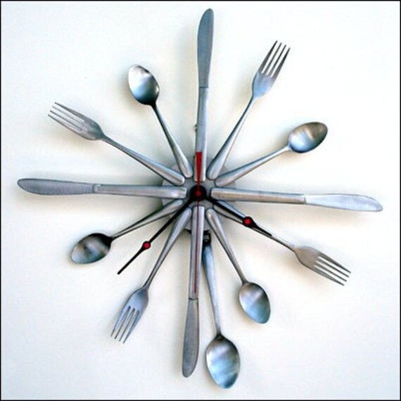 Knife Fork Spoon Clock. Great for Kitchen Dining Room or