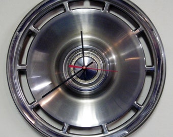 1951 1953 Chevrolet Hubcap Clock 1952 Chevy by StarlingInk