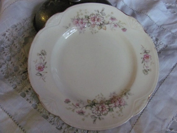 Items similar to Vintage Homer Laughlin Virginia Rose Bread Salad Plate ...