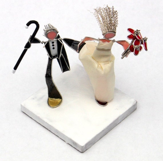 The Running Bride and Groom Custom Wedding Cake Topper