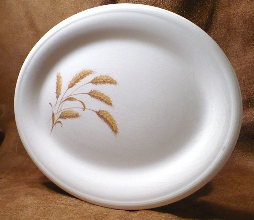 Golden Wheat Vintage Serving Platter by Edwin M. Knowles – Haute Juice