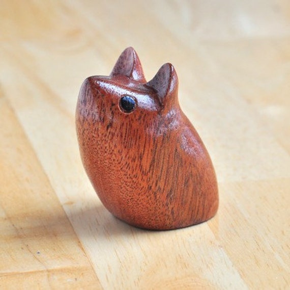 Wooden Furniture With Carved Mouse at Matthew Mendelsohn blog