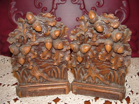 Pair Vintage Syroco Wood Oak Tree and Acorn Bookends