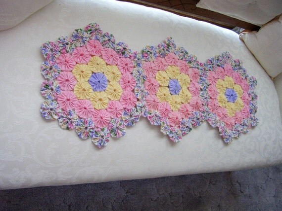 Think Spring Yo Yo Floral Table Runner Quilt Top Block