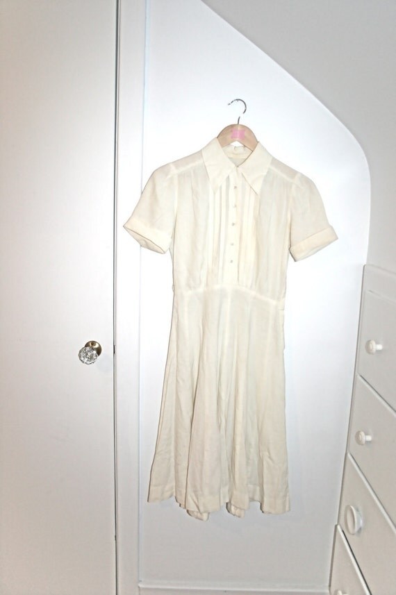 1940s Ivory Ingrid Bergman in Casablanca Ladylike Cotton Linen