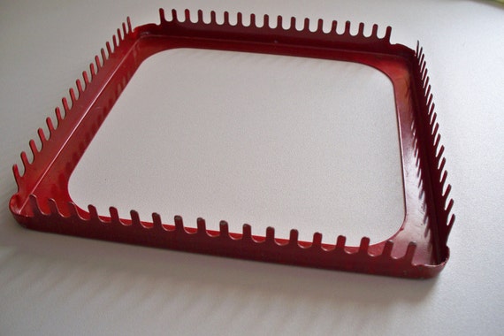 Square Metal Weaving Loom Vintage Collectable