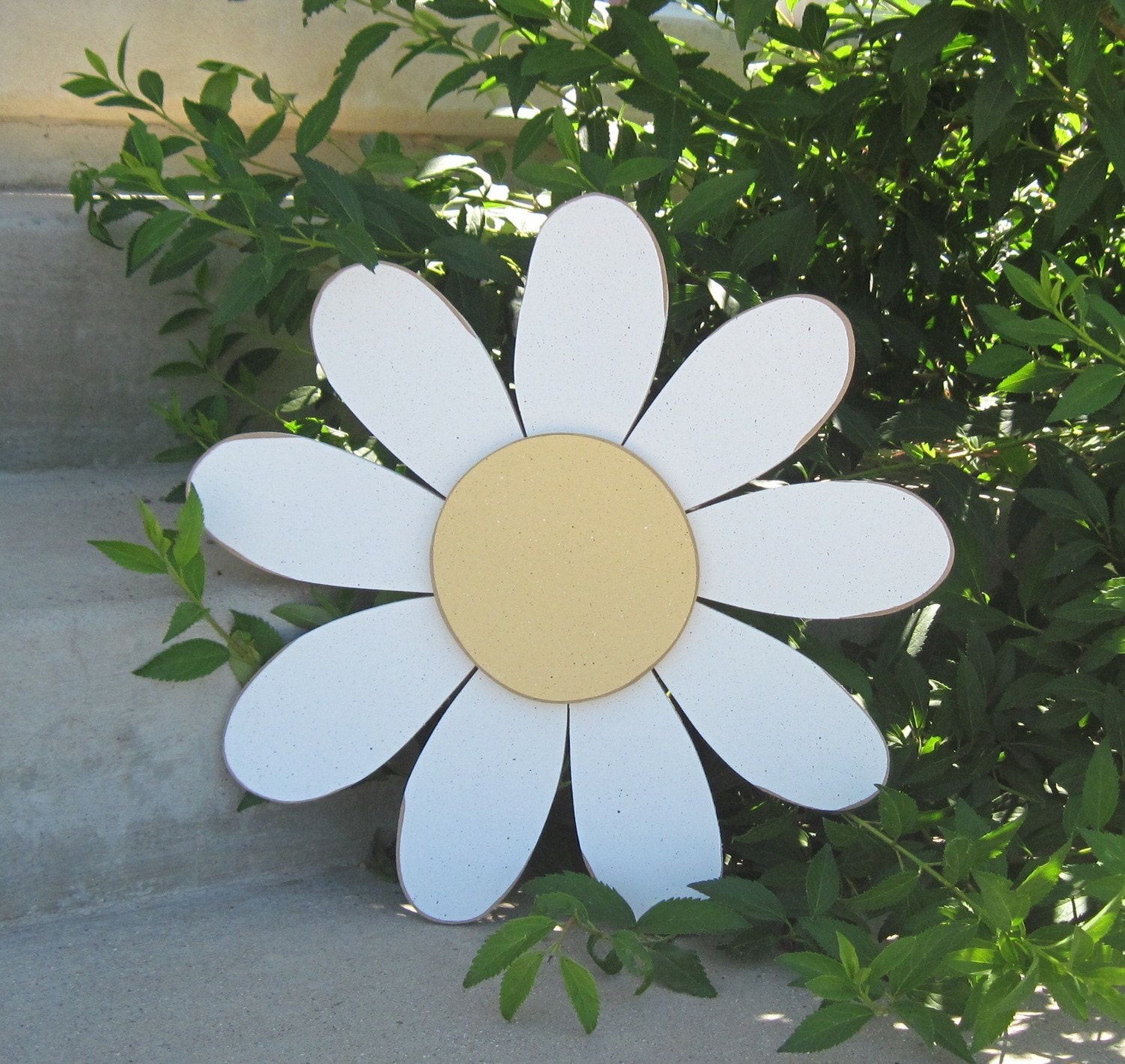 LARGE WHITE DAISY or your custom personalized colors for wall