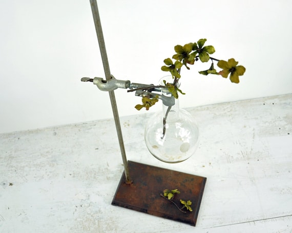 Vintage Laboratory Metal Beaker Stand with Beaker