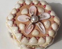 Popular items for seashell box on Etsy