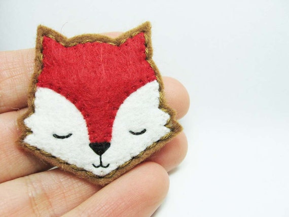 Sleepy Red Velvet Fox felt brooch tiny size made to order
