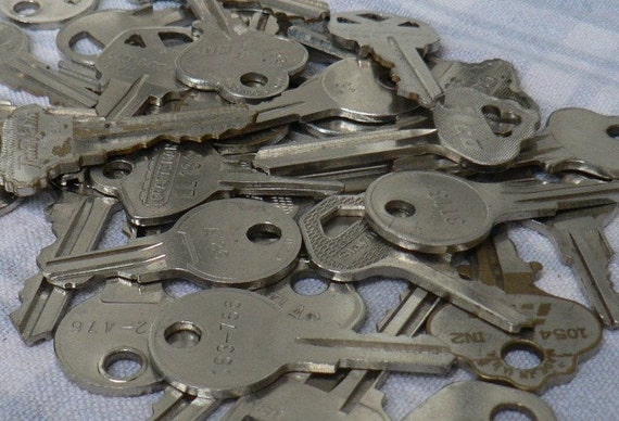 Items similar to Silver color metal keys for industrial art collage or ...