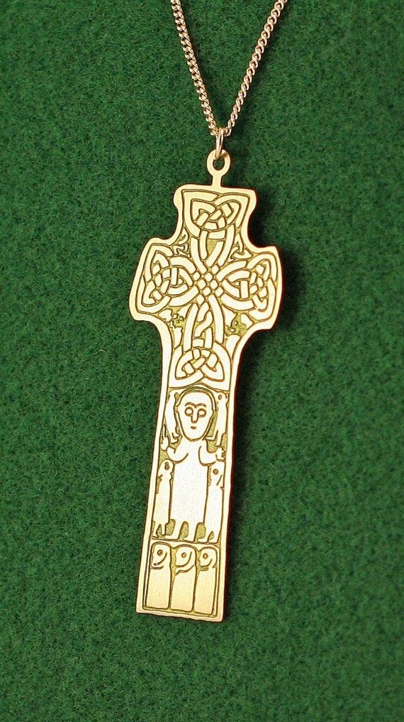 St. Patrick High Cross Necklace Green by CelticaTreasures on Etsy