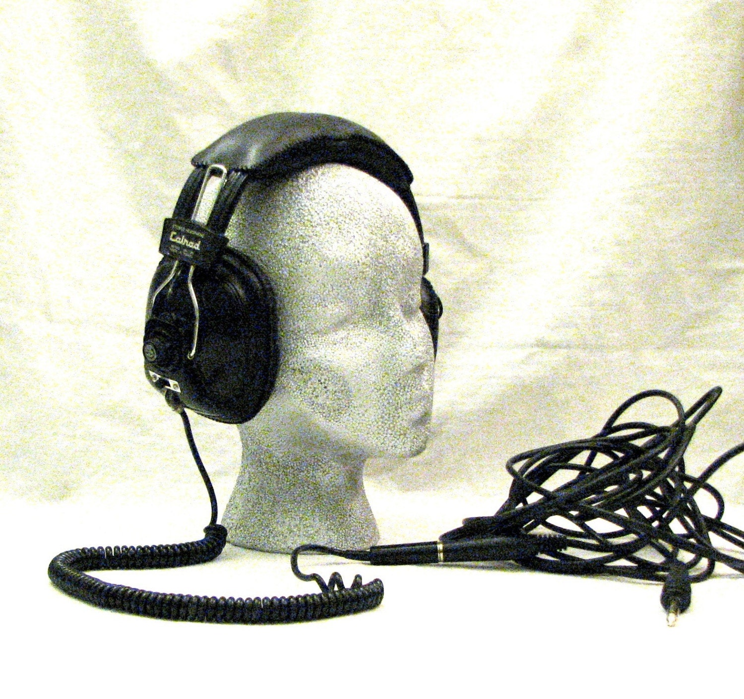 vintage STEREO 70s 80s headphones by Calrad work in STEREO and