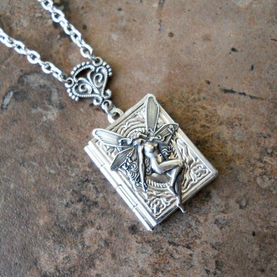 Book of Enchanted Fairytails Locket-EXCLUSIVE by EnchantedLockets