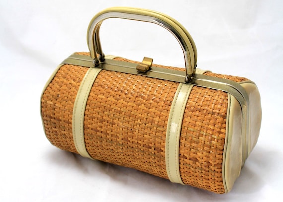 Vintage Wicker Purse by Verdi by myvintagenewengland on Etsy
