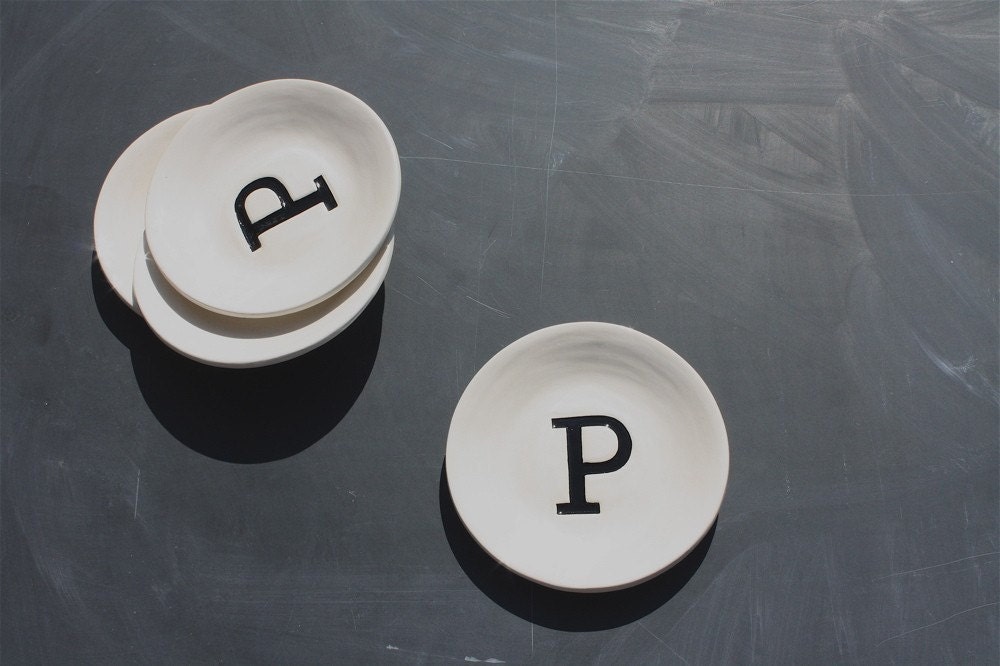 Monogram Appetizer plates set of 4