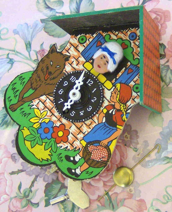 Red Riding Hood Mini Cuckoo Clock